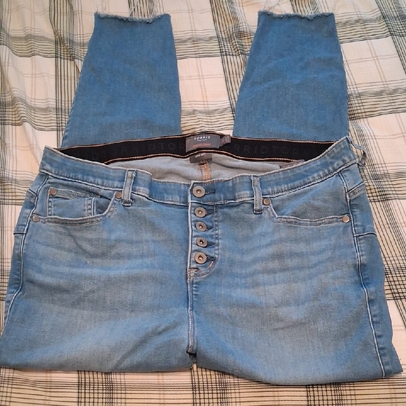 torrid | Jeans | Torrid Bombshell Skinny Jeans | Poshmark